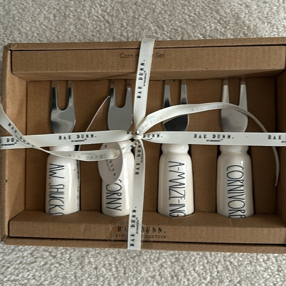 Rae Dunn | Dining | Nwt Rae Dunn Corn Holder Set | Poshmark